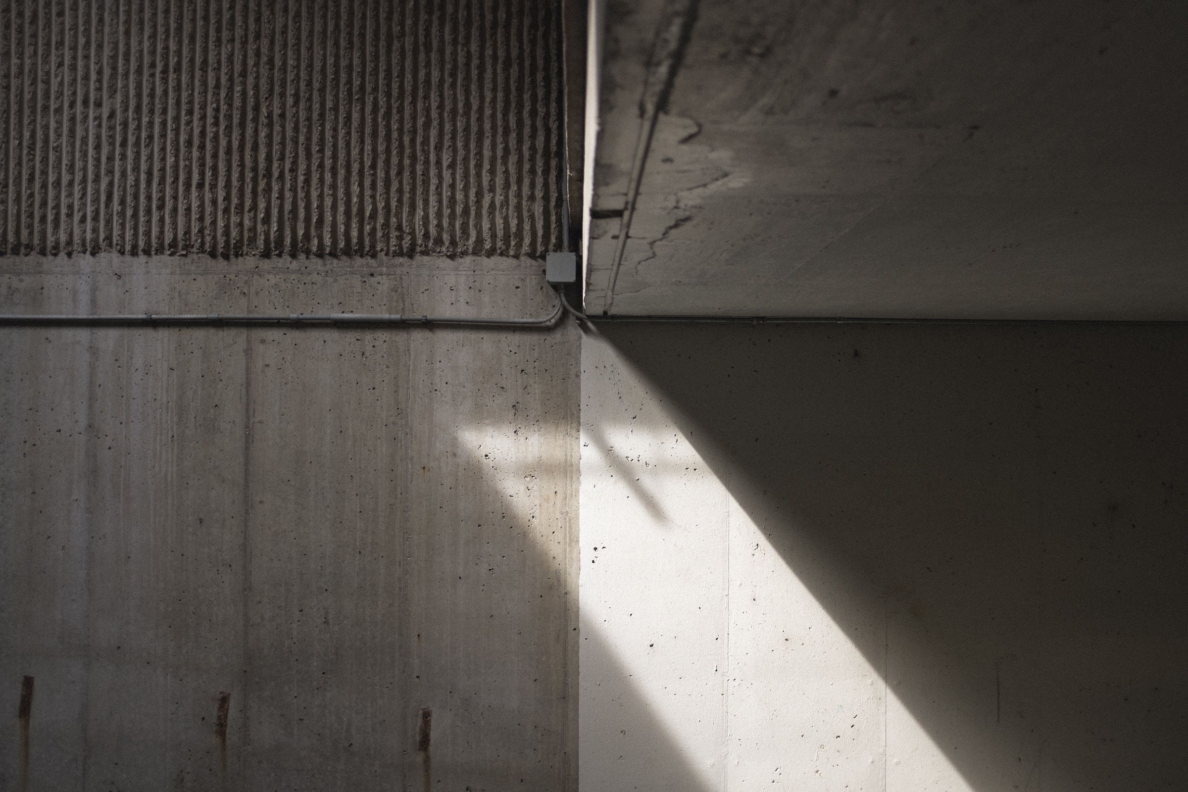 Tool Dynamically Measures Concrete Floor Flatness Before It Cures - GCO ...