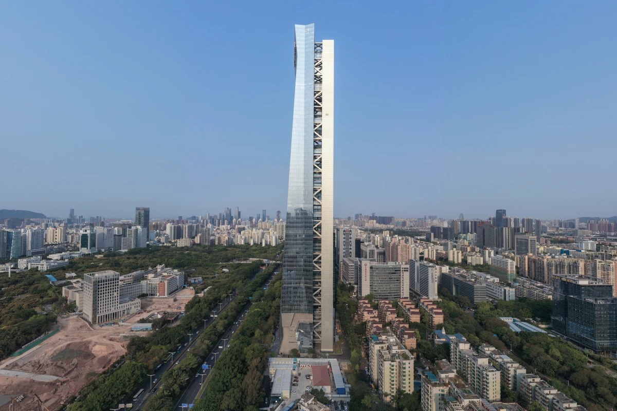 Asymmetrical Tower Wears Core on the Outside - GCO Portal