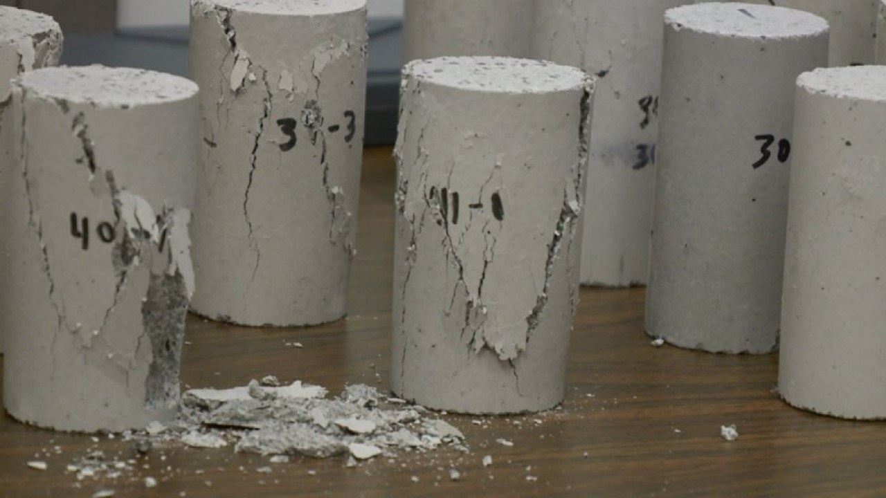 Uplift Aerospace Produces “Lunar Concrete” - GCO Portal